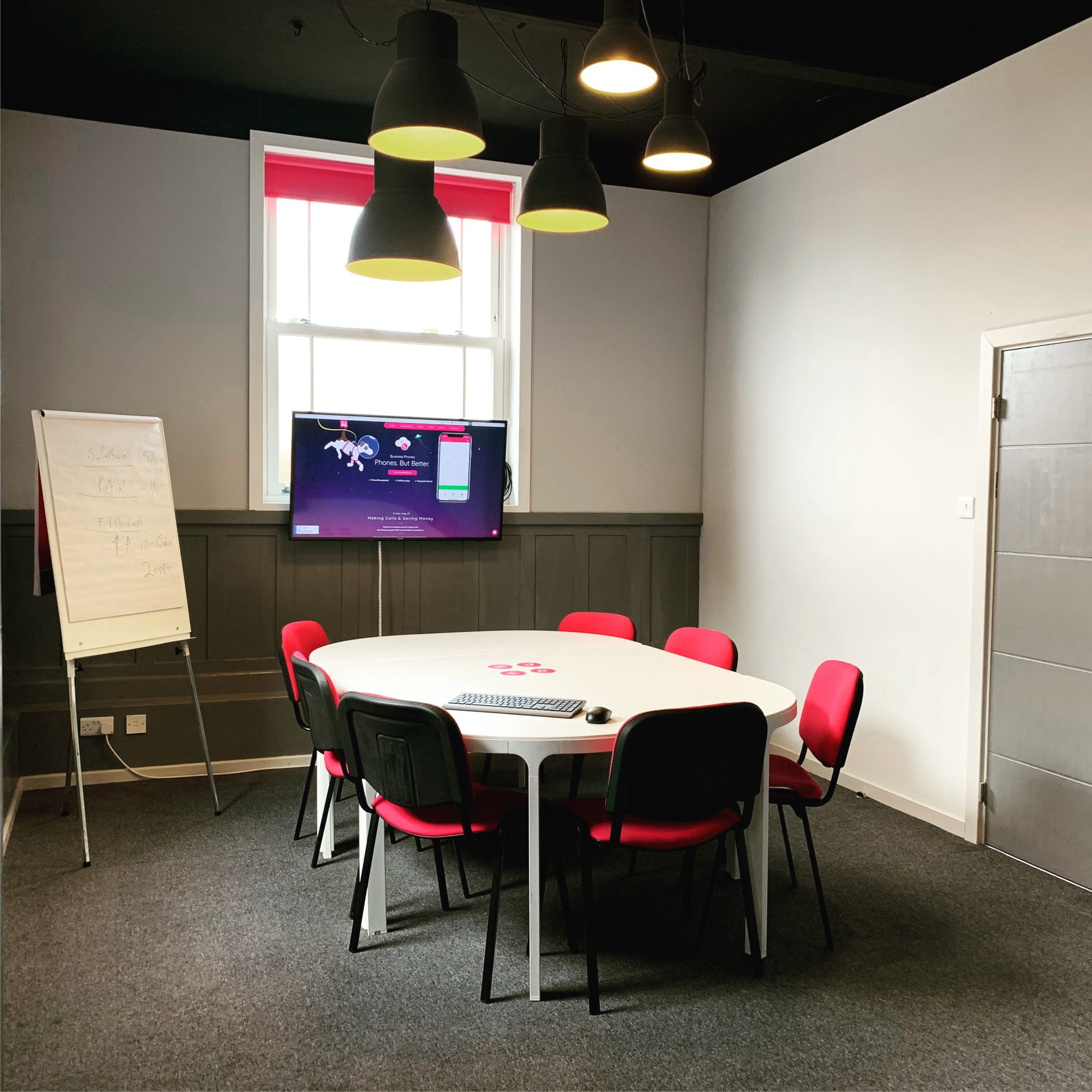 Hire one of our Meeting Rooms in Nottingham.